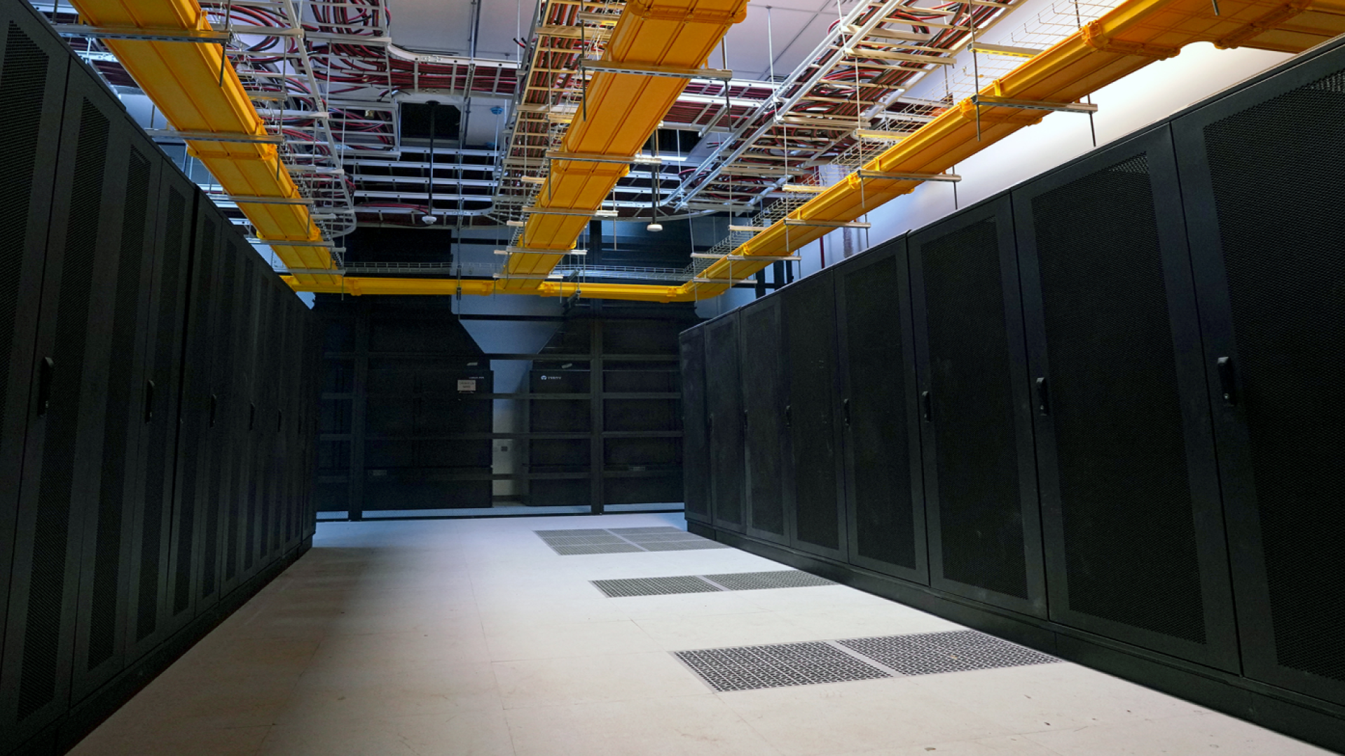 Scalable Cloud Solutions for Every Business | adh-35d
